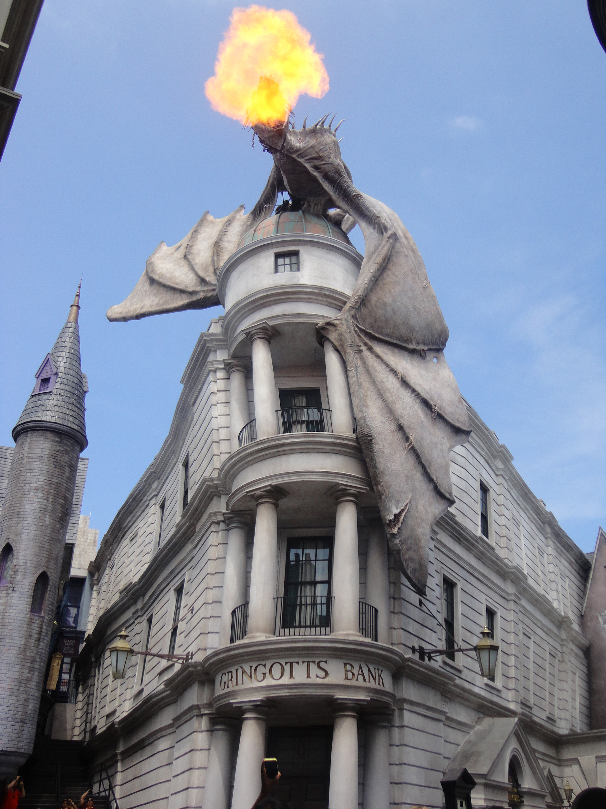 Diagon Alley Dragon Fire